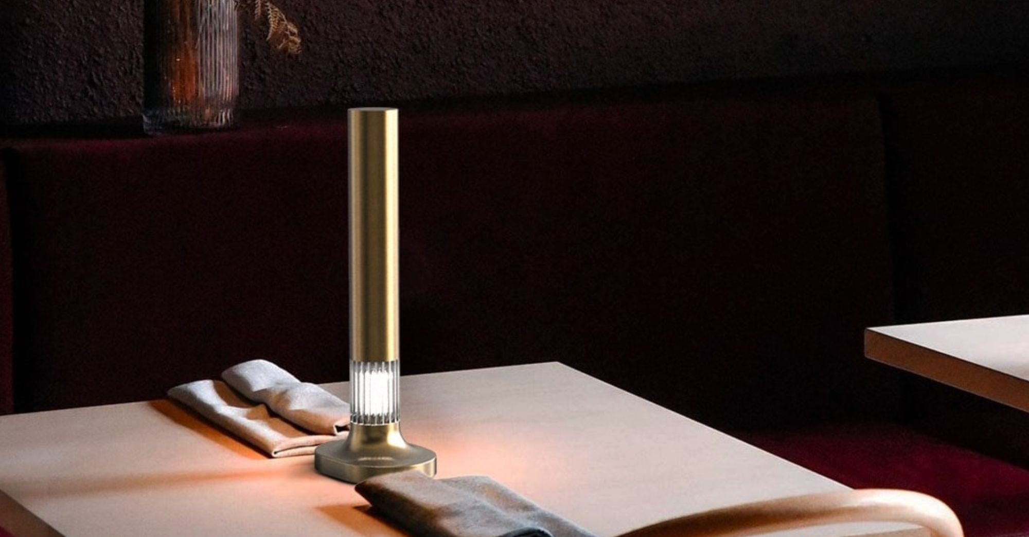 Canneté line, essential light – Bronzetto