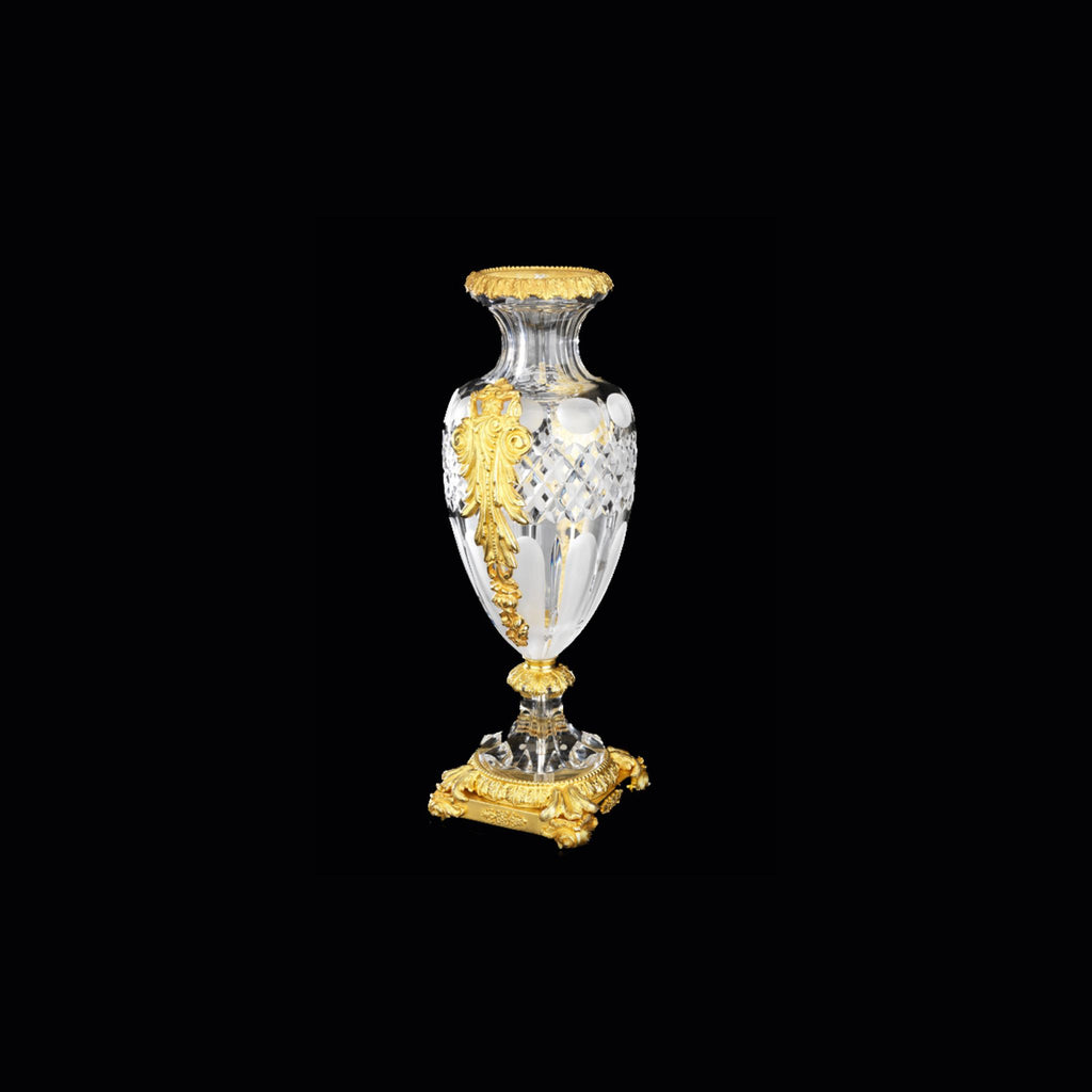 Reggia handgrinded clear crystal anphora with leaf handles – Bronzetto